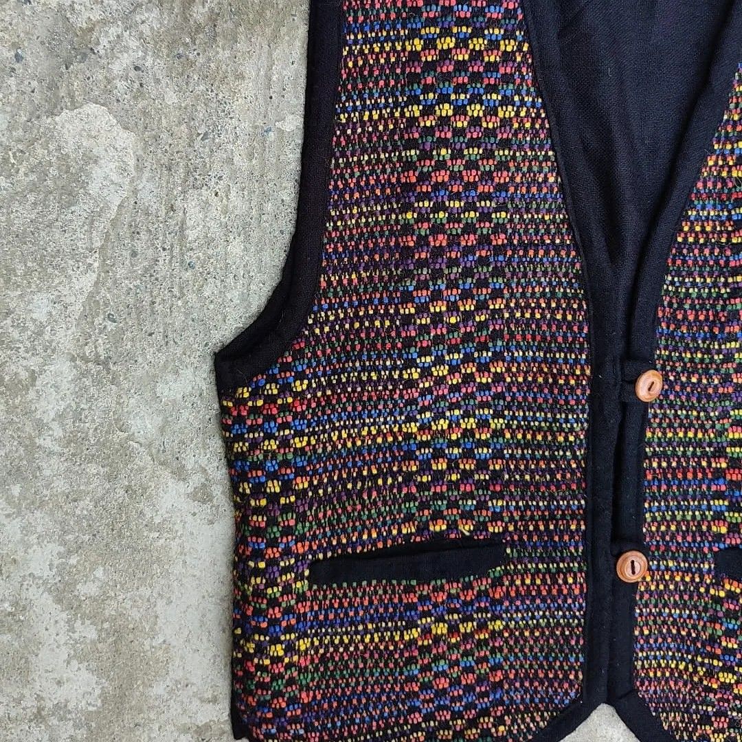 Vintage 90's Made in Japan Pattern Knit Vest., Men's Fashion, Tops ...