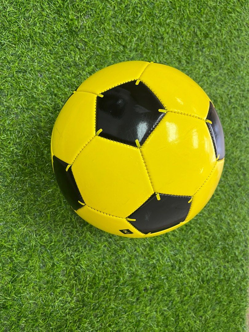 [wts/lfb] yellow soccer ball, Sports Equipment, Sports & Games, Racket ...