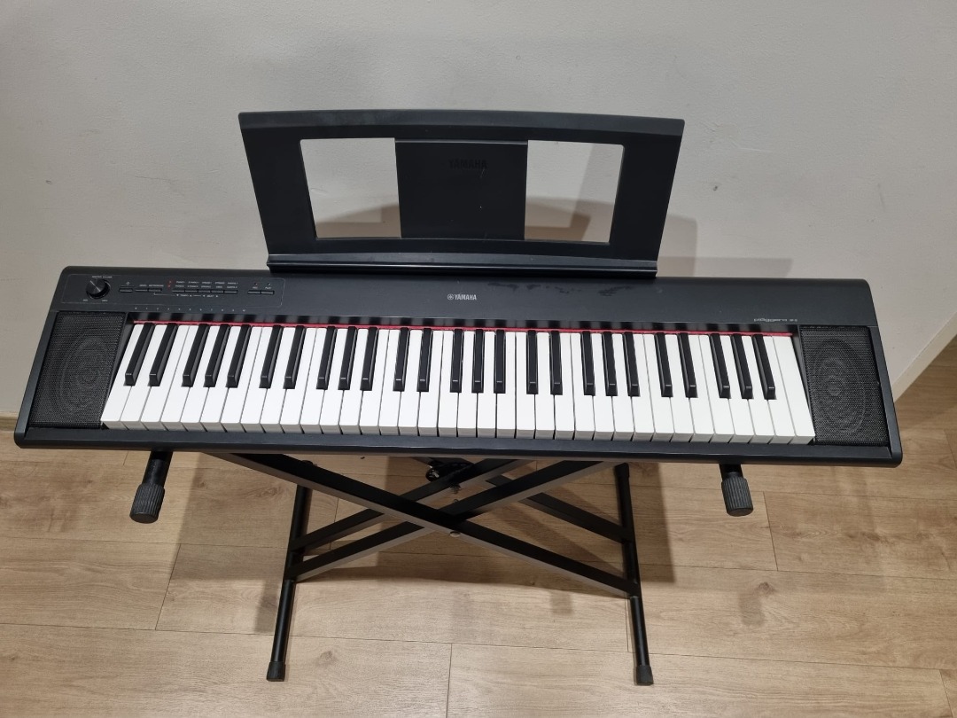 Yamaha NP-12 Black Piaggero Digital Keyboard, Hobbies & Toys, Music ...