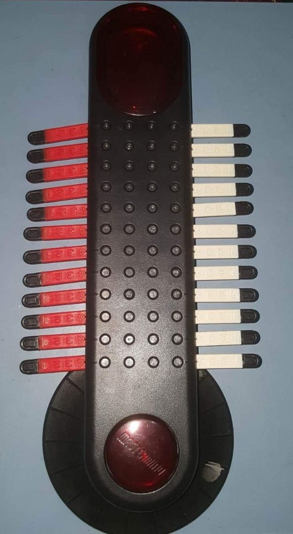 2006 Hasbro Mastermind Strategy Code Cracking Game Bead Machine Plans ...