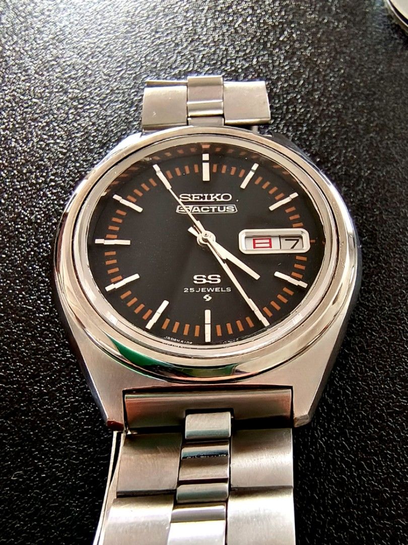 38 mm Vintage Seiko SS JDM 6106-7490 Automatic Watch, Luxury, Watches on Carousell