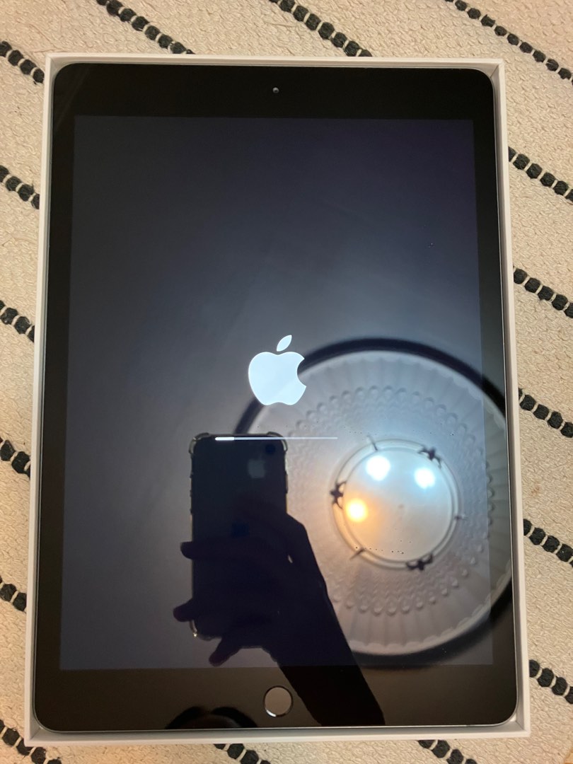 Apple iPad 8th Generation, Mobile Phones & Gadgets, Tablets, iPad on ...