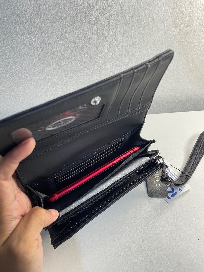 Authentic Guess Wallet and Phone Organizer, Women's Fashion, Bags ...