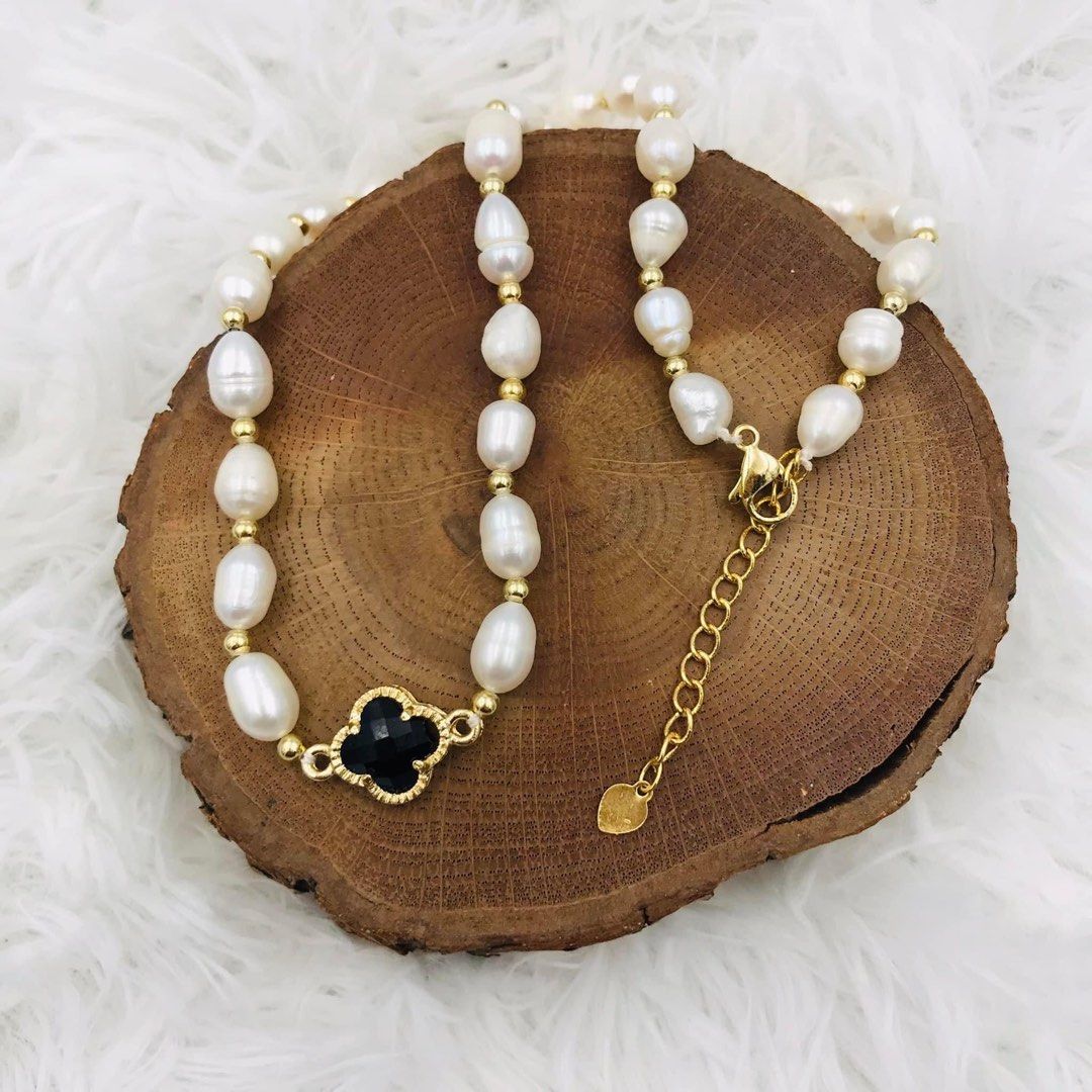 Authentic Pearl Set with VCA Style Swarovski, Women's Fashion, Jewelry ...
