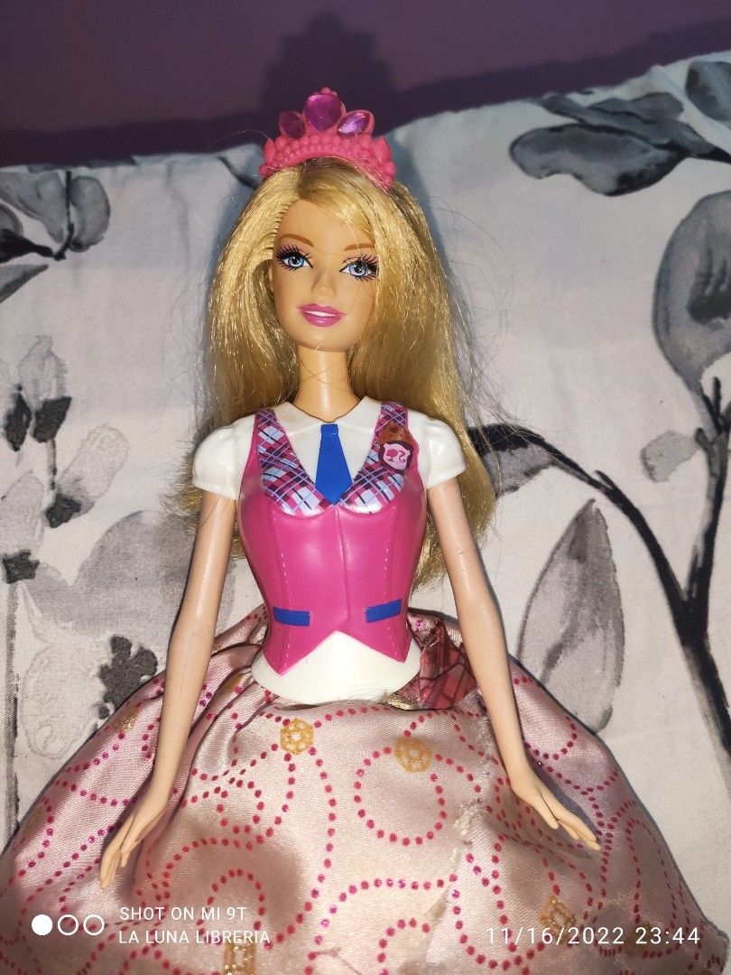 Barbie Blair - Princess Charm School Movie Doll Authentic, Hobbies ...
