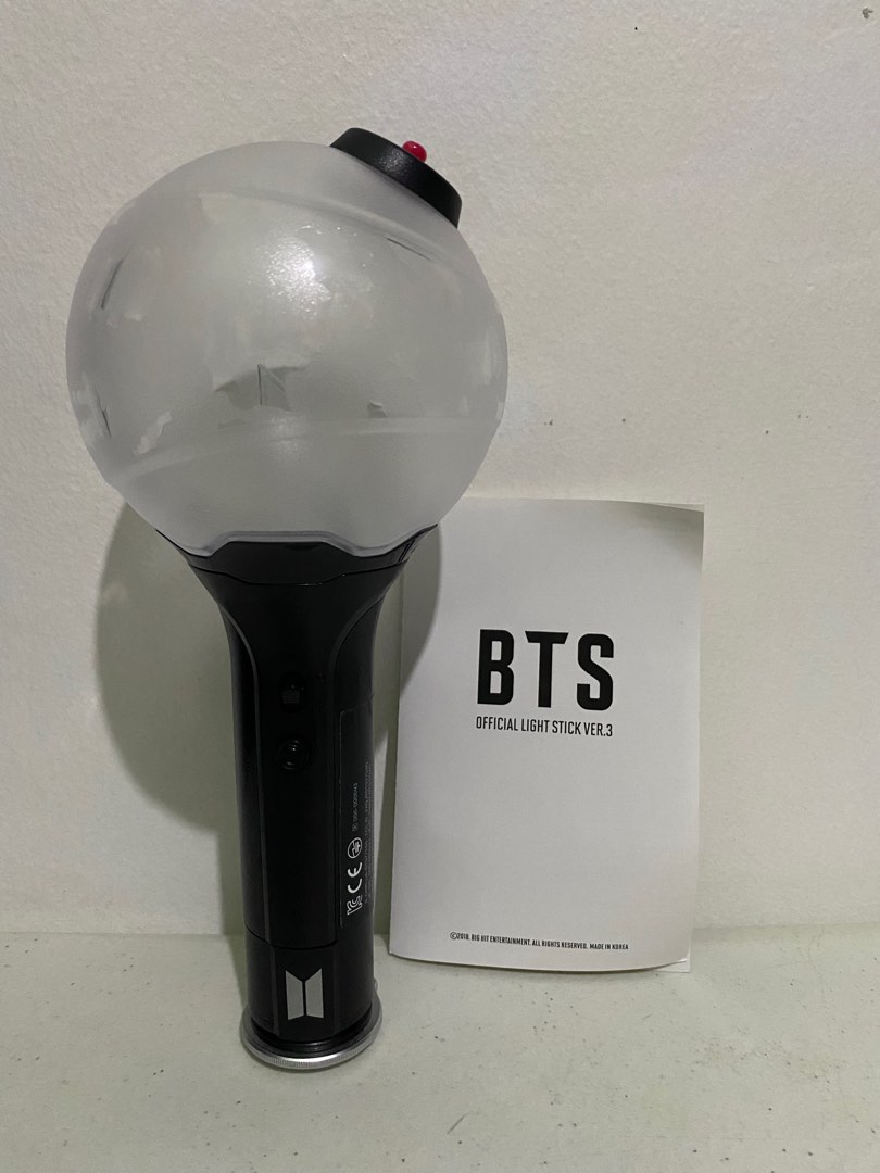 BTS official light stick version 3, Hobbies & Toys, Memorabilia ...