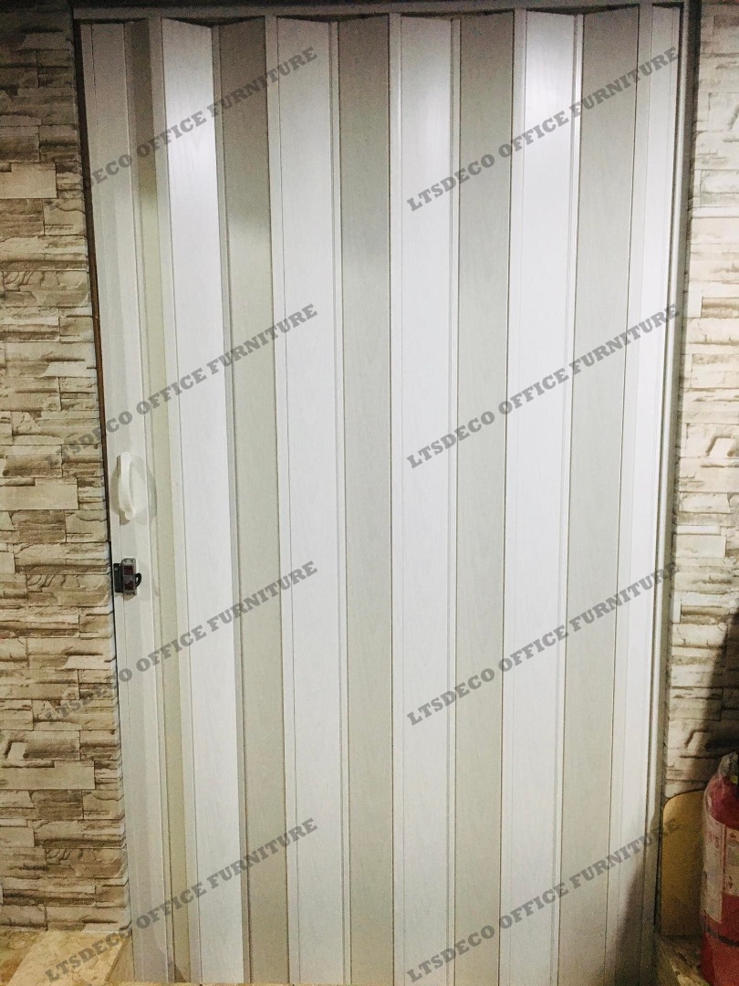 CUSTOMIZED PVC ACCORDION DOOR OFFICE PARTITION FURNITURE, Furniture & Home Living, Office ...