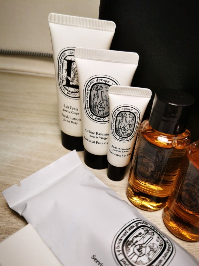 Diptyque x Qatar Airways Travel Amenities, Hobbies & Toys, Travel ...