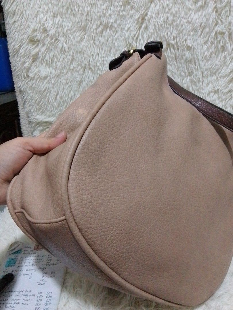 Elsa Veroni soft leather hobo bag, Women's Fashion, Bags & Wallets ...