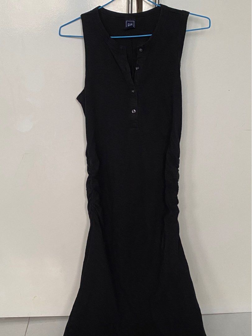 gap maternity clothes