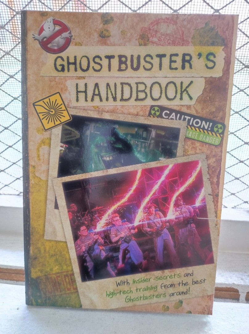 Ghostbusters handbook movie guide 2016 collection, Hobbies & Toys ...