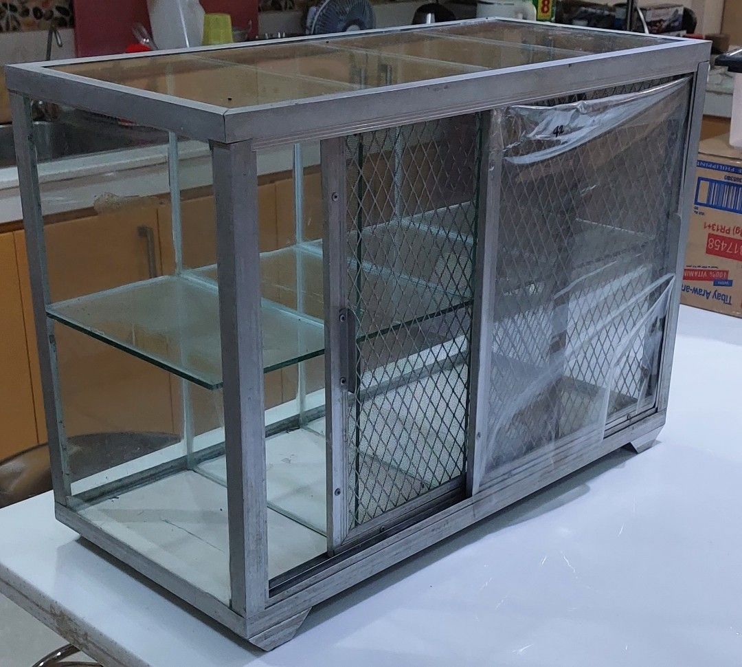 Glass display stand, Commercial & Industrial, Industrial Equipment on ...