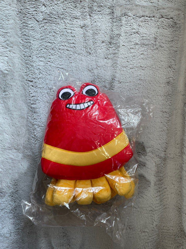 happi class playmaxx 漢堡君 薯條公仔, 興趣及遊戲, 玩具 & 遊戲類 - Carousell