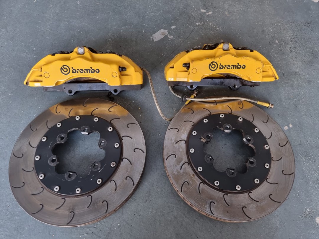 Hiace Brembo 18Z, Car Accessories, Accessories on Carousell