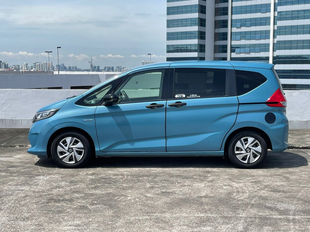 HONDA FREED BLUE UNIT PHV AND PERSONAL USAGE FOR LONG TERM RENT ! WE ...