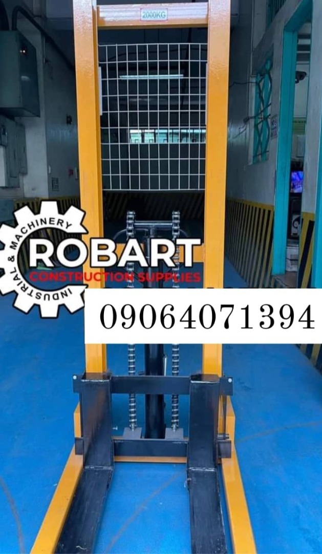 Hydraulic Stacker Lift Track, Commercial & Industrial, Construction ...