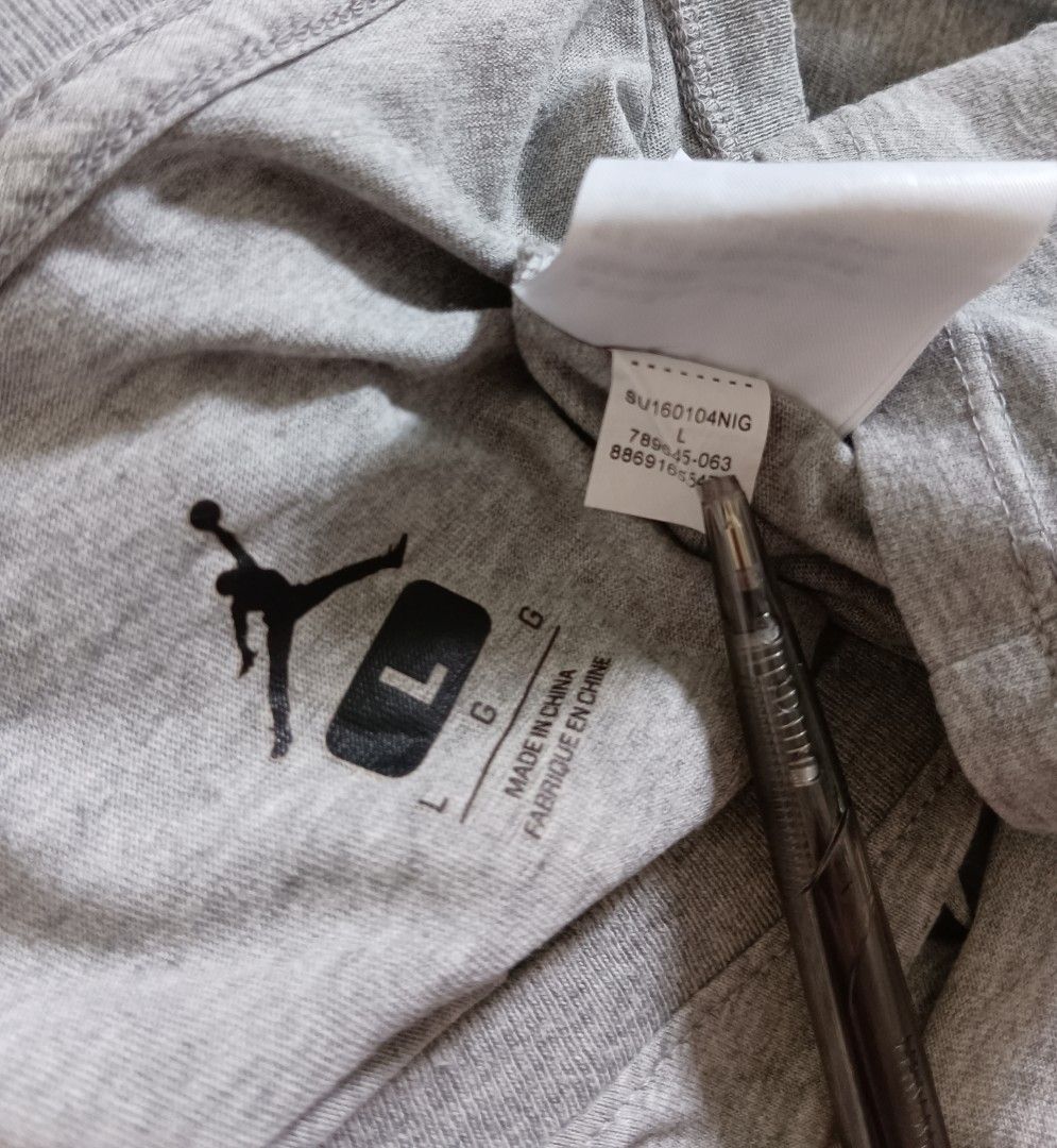 JORDAN LARGE ON TAG BEST FIT SA MEDIUM, Men's Fashion, Tops & Sets ...