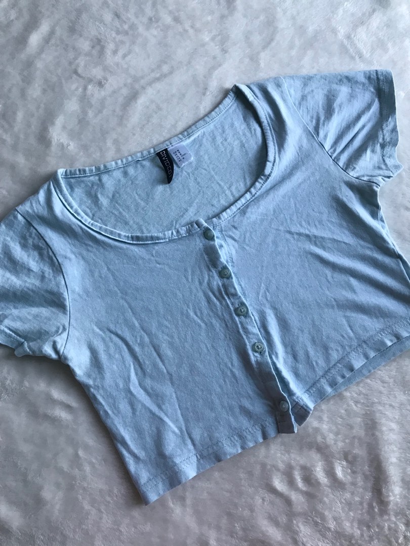 light blue crop top, Women's Fashion, Tops, Others Tops on Carousell