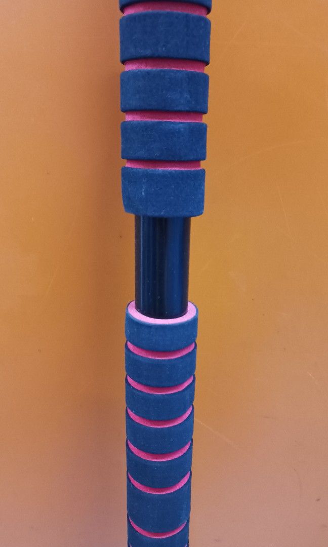 Lightly Used Pull up bar in good condition, Sports Equipment, Exercise ...