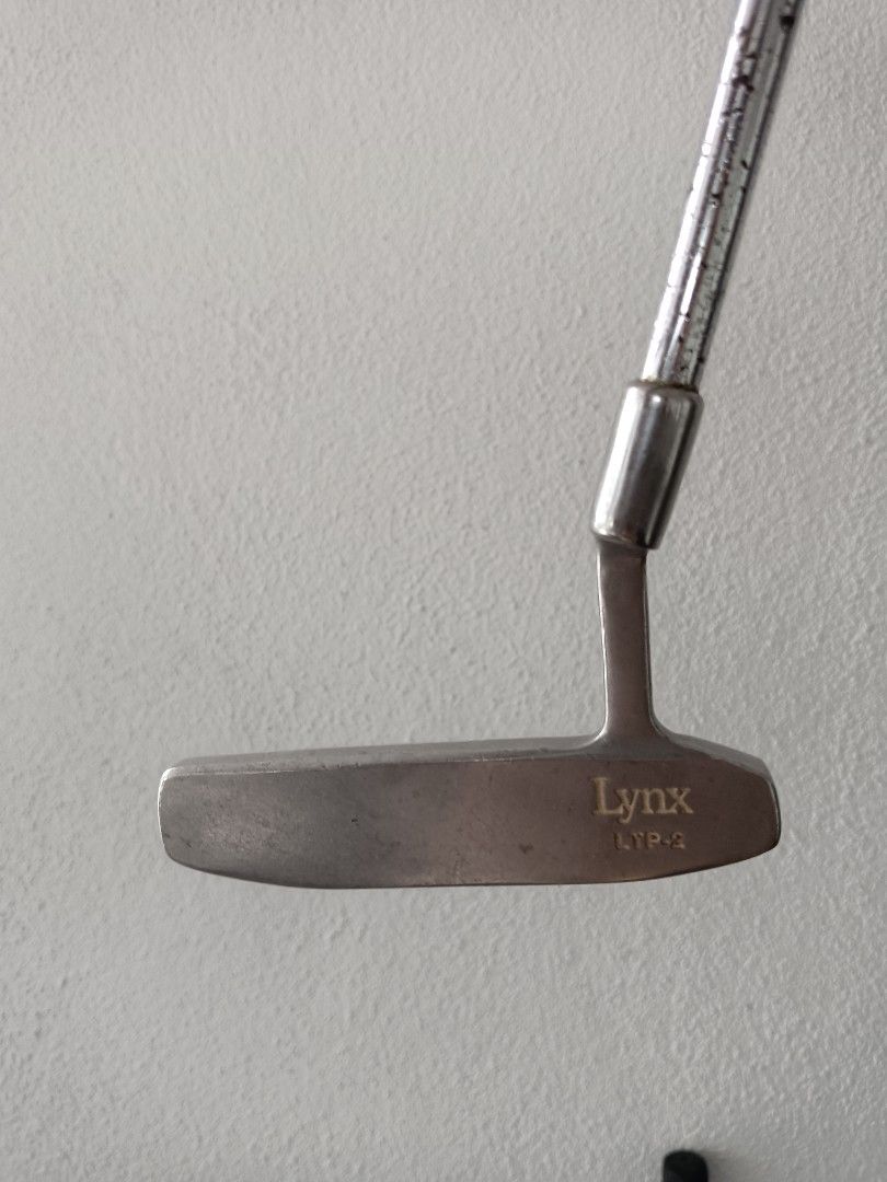LYNX Putter, Sports Equipment, Sports & Games, Golf on Carousell