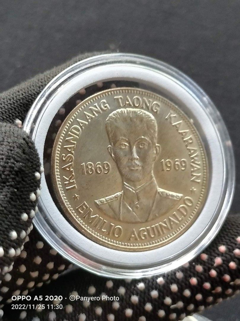 One peso Emilio aguinaldo big silver coin, Hobbies & Toys, Memorabilia ...
