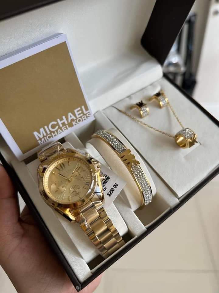 Original Mk Gift Set, Women's Fashion, Watches & Accessories, Watches ...
