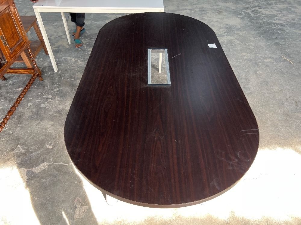 (F20042170) Oval Shape Meeting Table Black Colour / Meja Mesyuarat ...