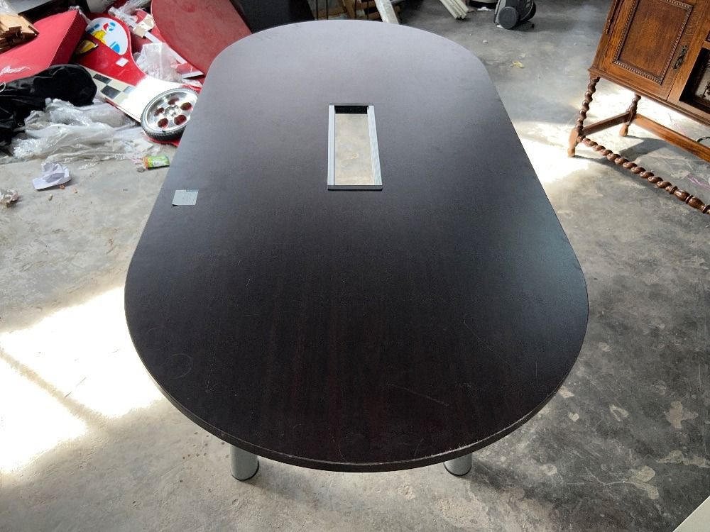 (F20042170) Oval Shape Meeting Table Black Colour / Meja Mesyuarat ...