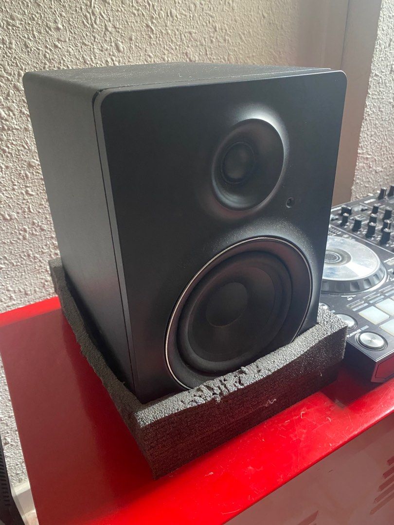 Pioneer DDJ-SR2 with MR5 MK2 Speakers, Audio, Other Audio Equipment on ...