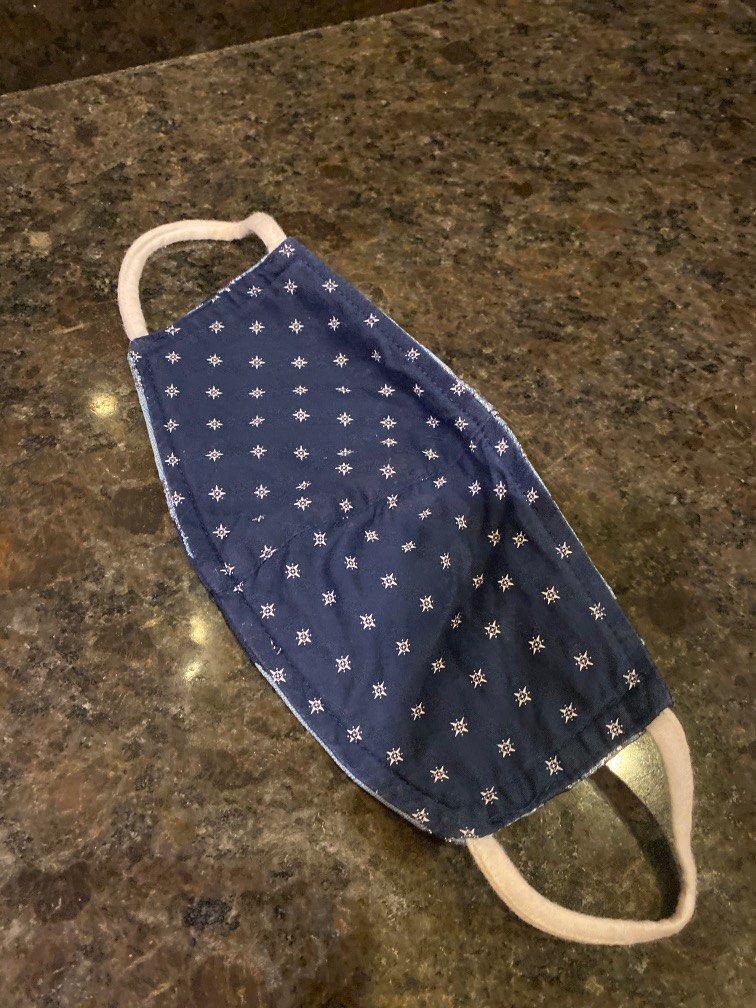 Rhett Eala Fabric Masks, Health & Nutrition, Face Masks & Face Shields ...