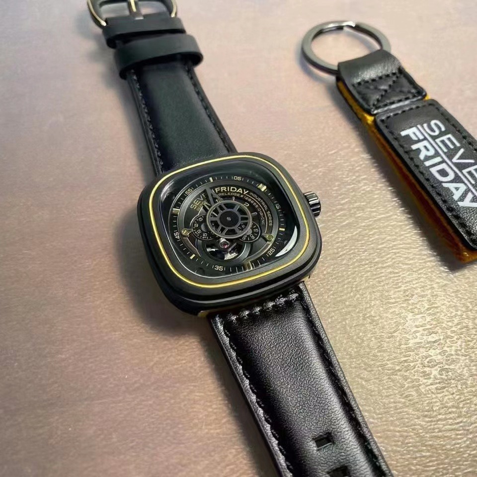 seven friday men's watch, Men's Fashion, Watches & Accessories, Watches ...