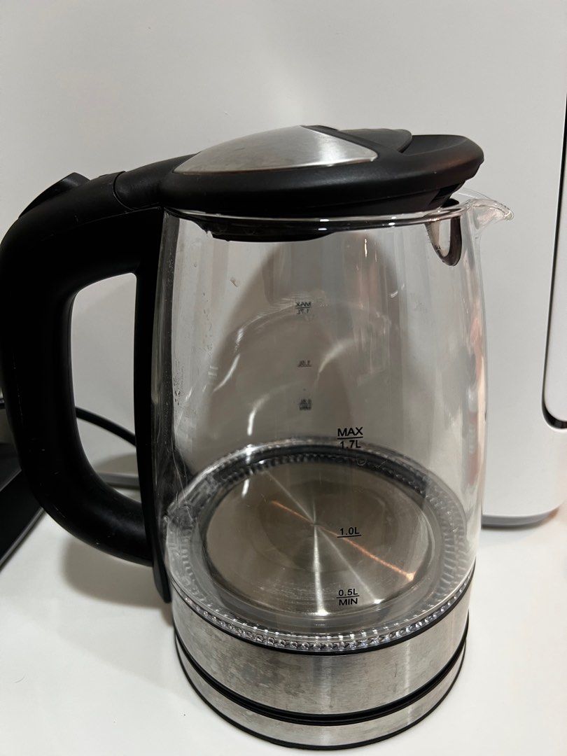 Sona 1.7L glass kettle, TV & Home Appliances, Kitchen Appliances, Kettles & Airpots on Carousell