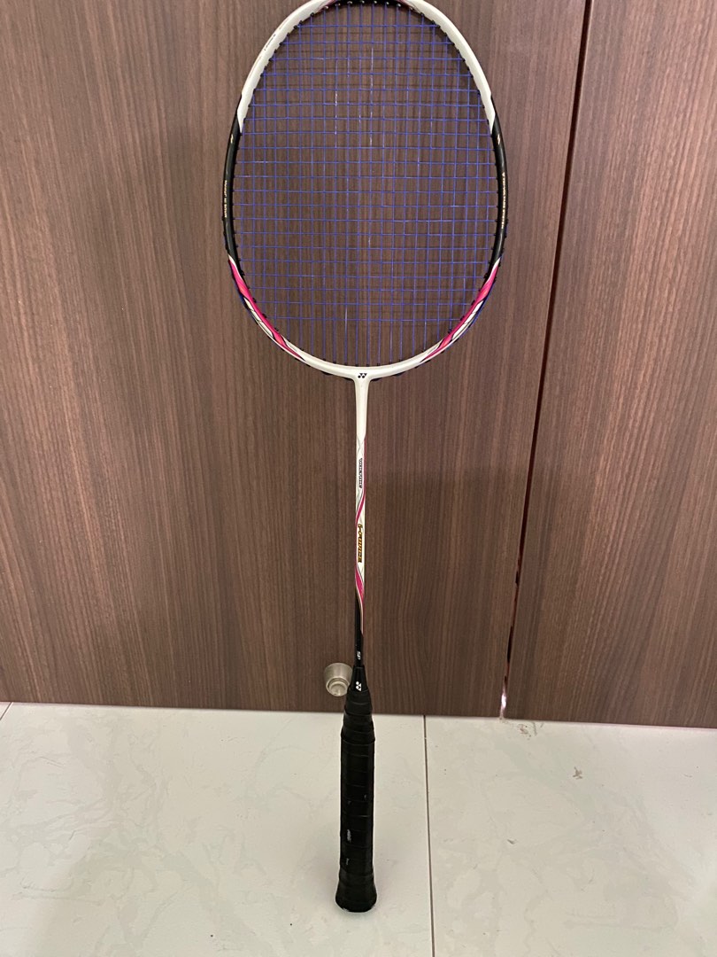 Yonex Voltric I-Force, Sports Equipment, Sports & Games, Racket & Ball ...