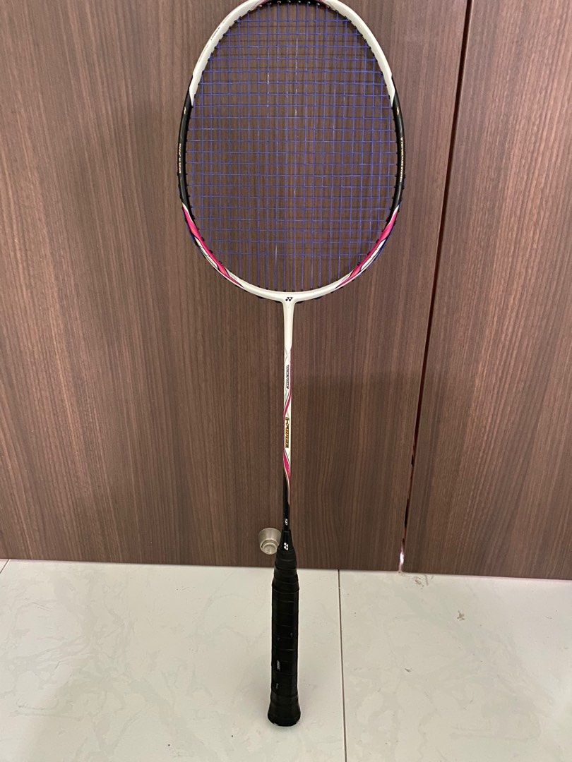 Yonex Voltric I-Force, Sports Equipment, Sports & Games, Racket & Ball ...