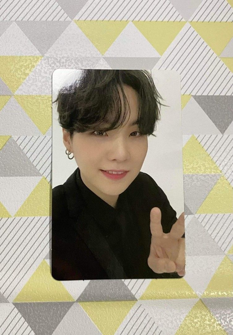 Yoongi memo 2020 dvd rpc, Hobbies & Toys, Memorabilia & Collectibles, K ...