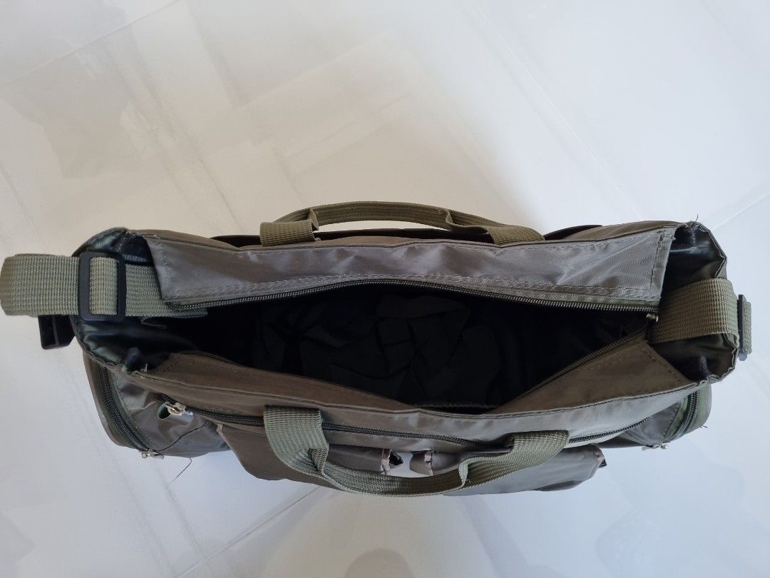 Abbott Bag, Men's Fashion, Bags, Sling Bags on Carousell