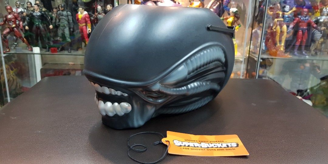 Alien Candy Bucket, Hobbies & Toys, Collectibles & Memorabilia, Fan ...
