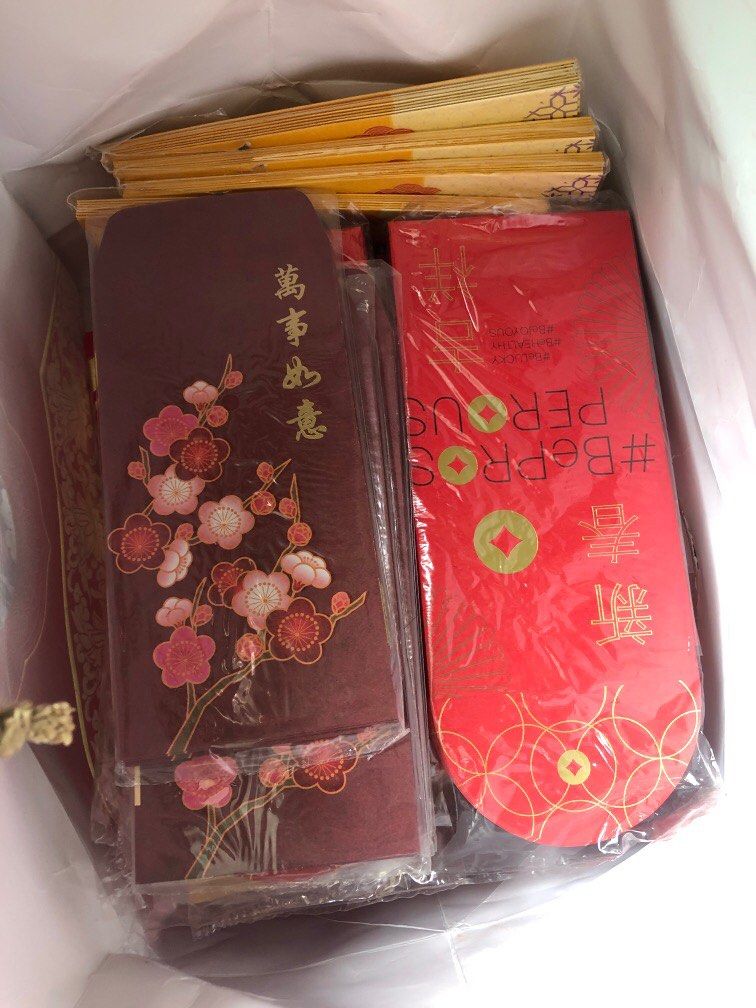 Ang Pow (red packets), Hobbies & Toys, Stationery & Craft, Other ...