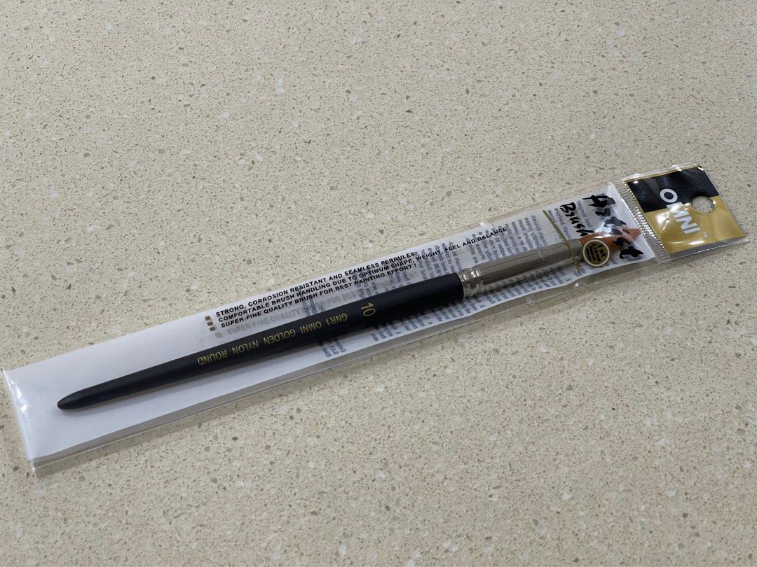 Artist brush - 1st class hand made brush, Hobbies & Toys, Stationery ...