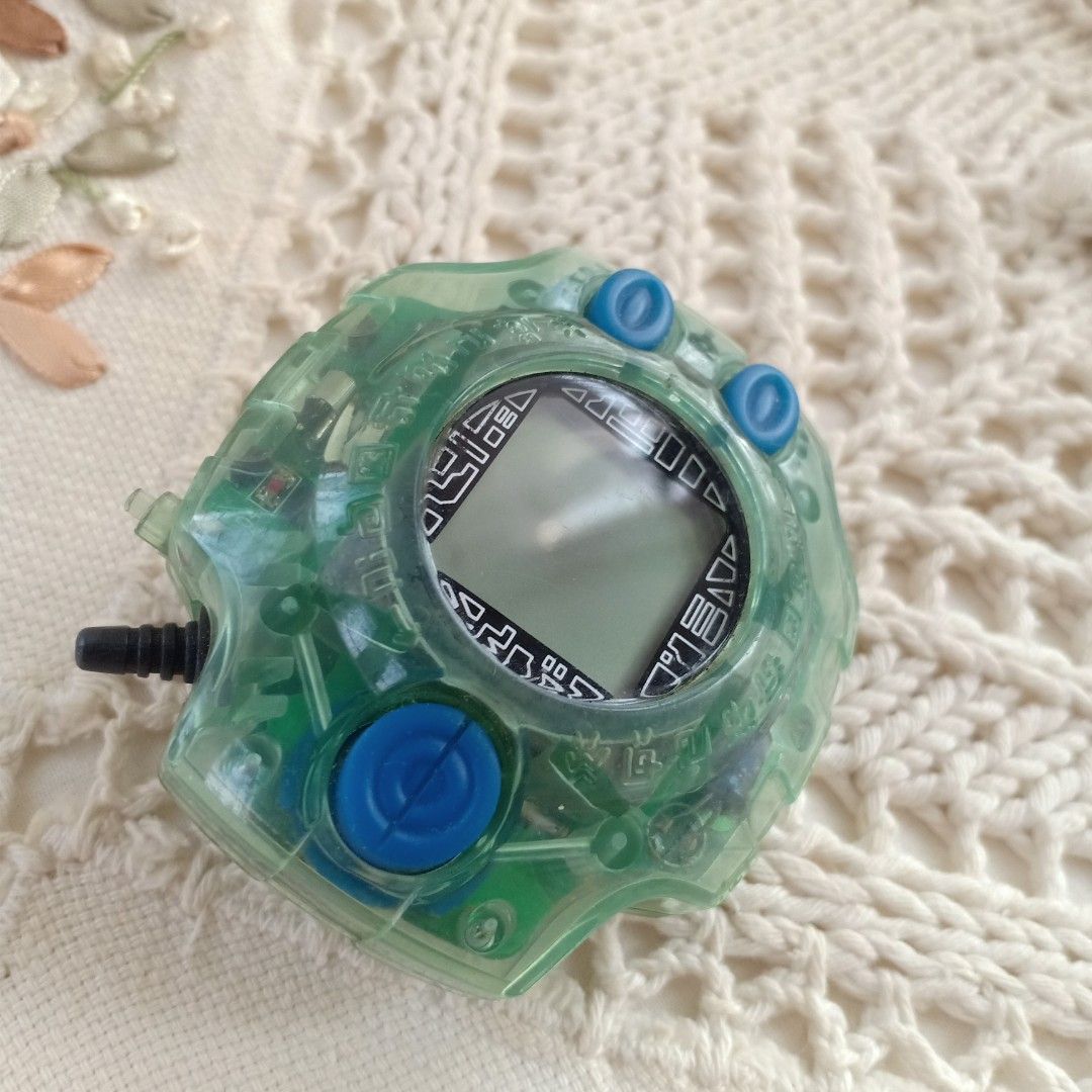 Bandai Digivice Original Color 1999 Digimon, Toys & Collectibles ...