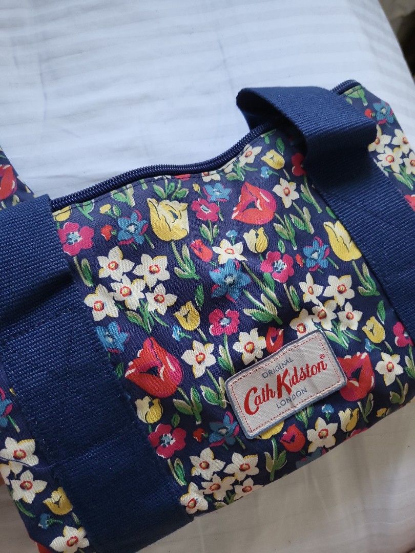 Brand new Cath Kidston Original Foldaway Overnight Bag, Women's Fashion ...