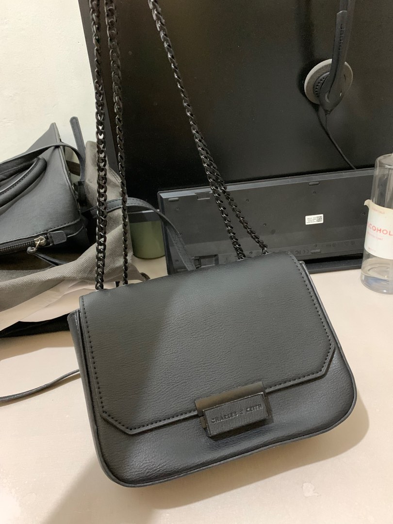 Charles and keith two wag black chained bag, Women's Fashion, Bags ...