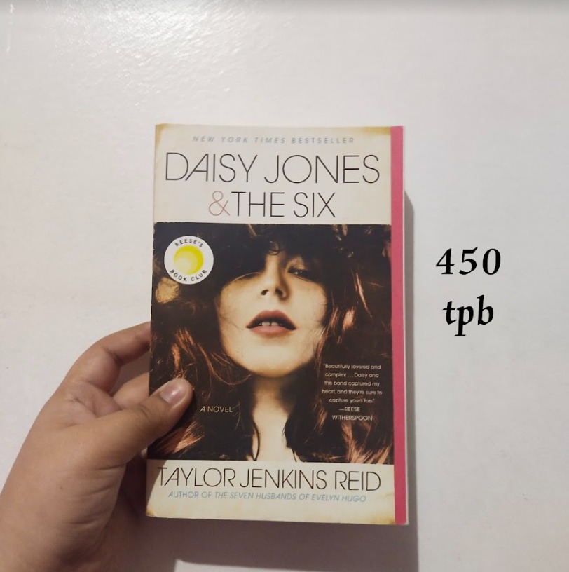 Daisy Jones and the Six by Taylor Jenkins Reid, Hobbies & Toys, Books ...