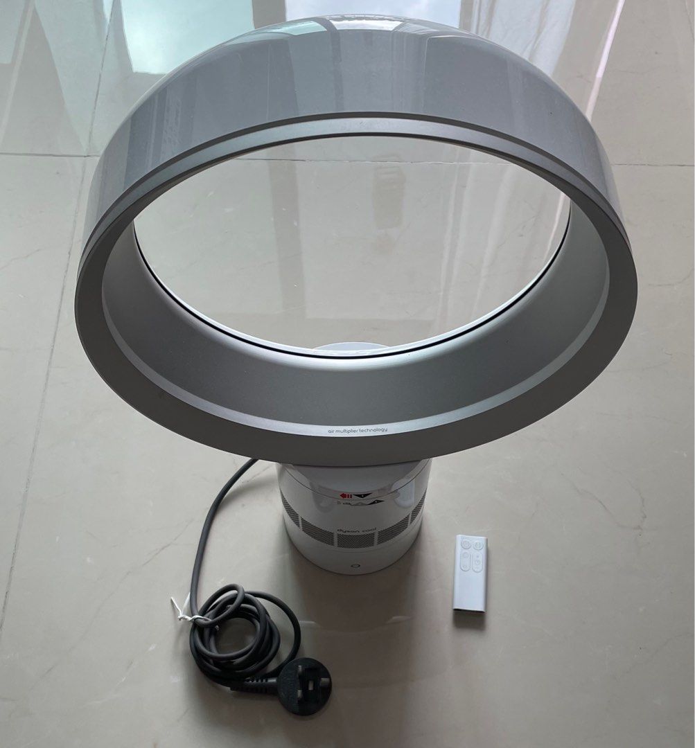 Dyson Desk Fan, TV & Home Appliances, Other Home Appliances on Carousell