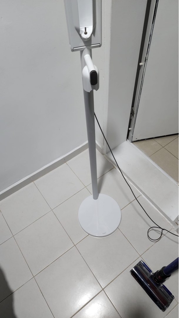 Dyson V11 Dok Stand , TV & Home Appliances, Vacuum Cleaner ...