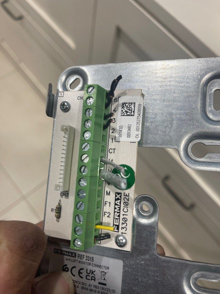 Fermax 3307 Monitor color 3.5” intercon, TV & Home Appliances, TV ...