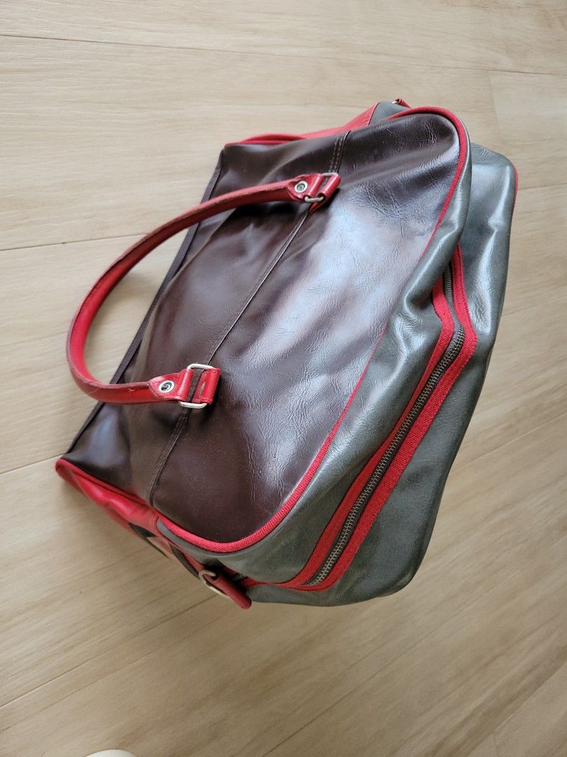 Fred Perry Weekend Carry On Sling Bag, Men's Fashion, Bags, Sling Bags ...