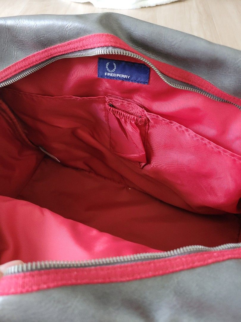 Fred Perry Weekend Carry On Sling Bag, Men's Fashion, Bags, Sling Bags ...