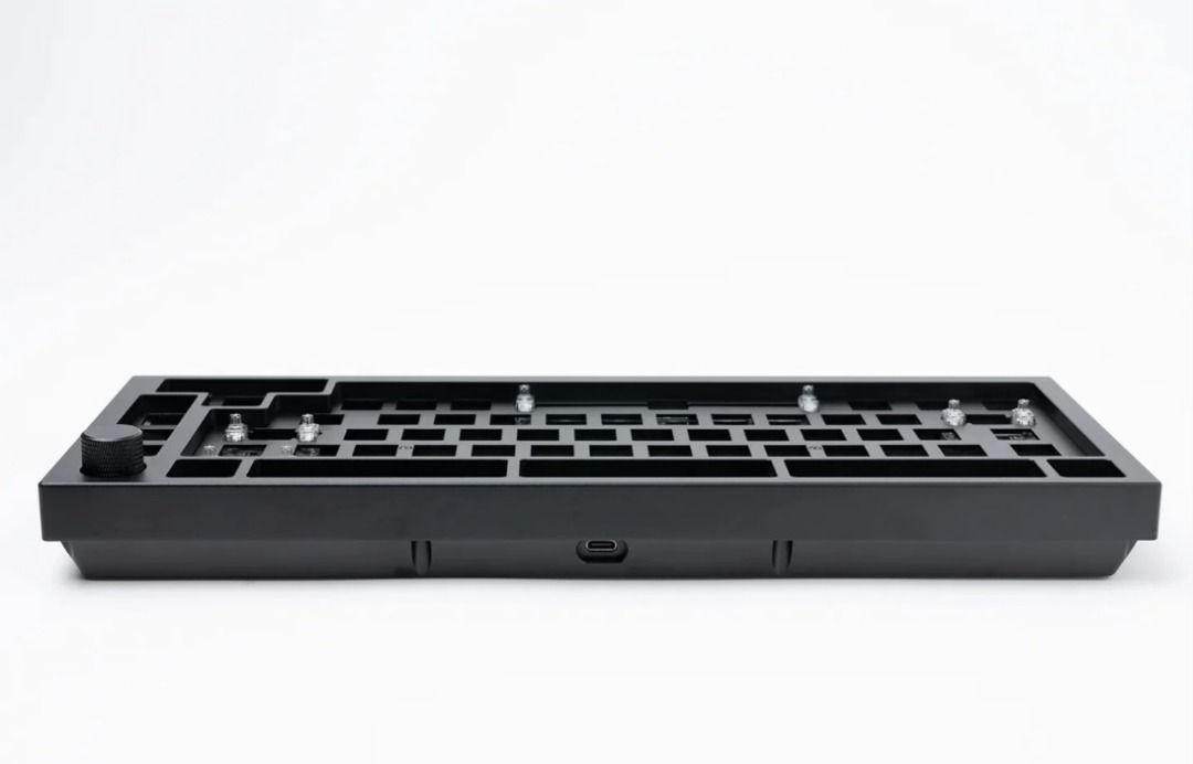 GMMK Pro 75% Barebones Kit + Polycarbonate (PC) Plate, Computers & Tech ...