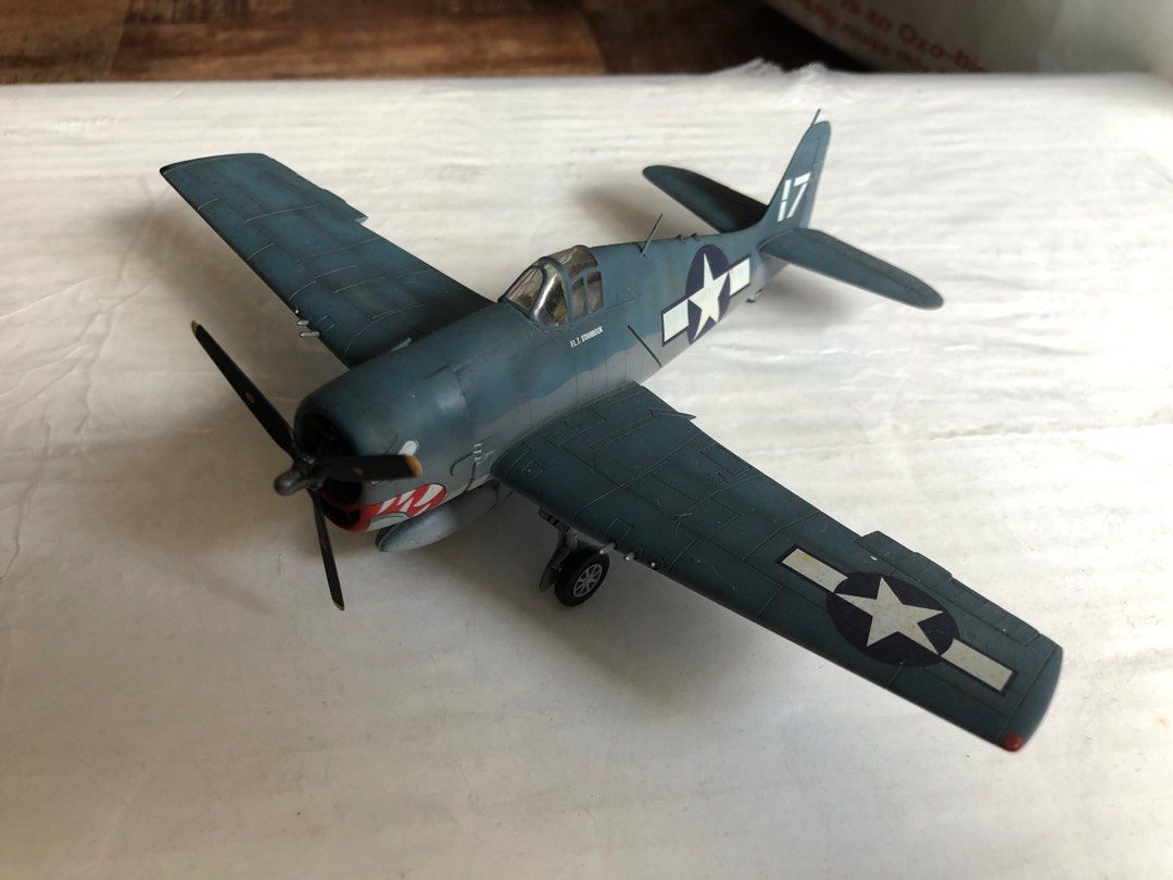 Grumman F6F Hellcat fighter aircraft model, Hobbies & Toys, Toys ...